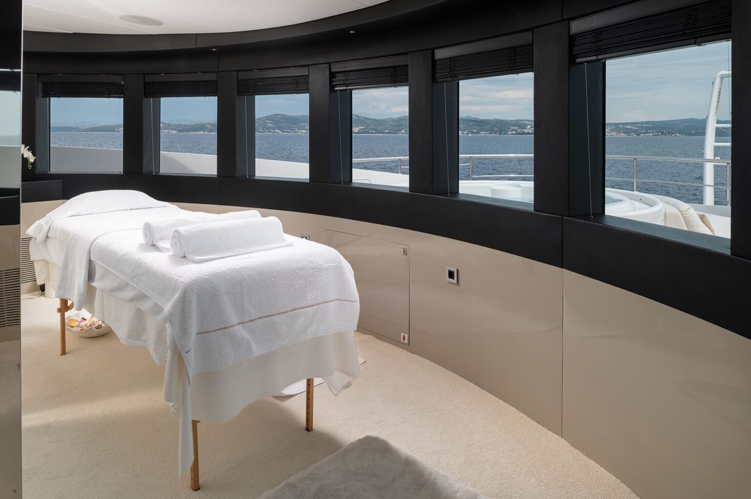 Taleya for Charter in the Bahamas - Bahamas Yachts